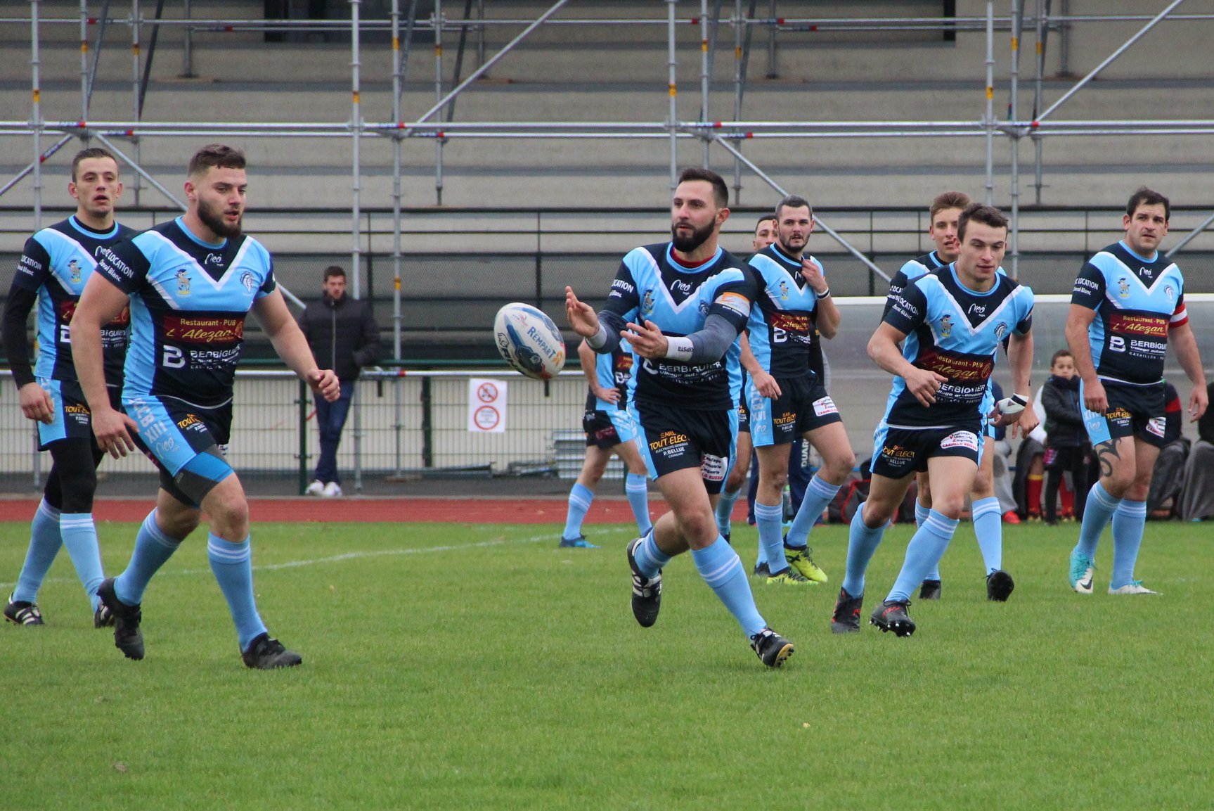 Cheval Blanc pas loin du compte à Villegailhenc - Fédération Française ...